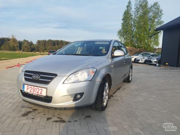 Kia Ceed 2007 in Druskininkai, with an engine capacity of 1.60 L and mileage of 275 thousand km for 1650 €, photo 1 on AUTOMOTO.COM.LV