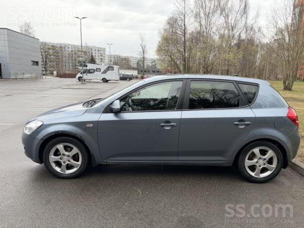 Киа Сид 2007 в Рига, объемом двигателя 1.40 л и пробегом 193 тыс. км за 1600 €, фото 3 на AUTOMOTO.COM.LV