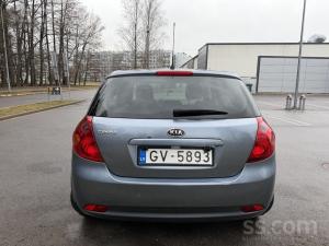 Kia Ceed 2007 in Riga, with an engine capacity of 1.40 L and mileage of 193 thousand km for 1600 €, photo 5 on AUTOMOTO.COM.LV