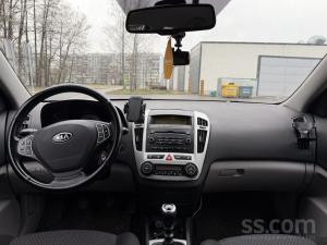 Kia Ceed 2007 in Riga, with an engine capacity of 1.40 L and mileage of 193 thousand km for 1600 €, photo 10 on AUTOMOTO.COM.LV
