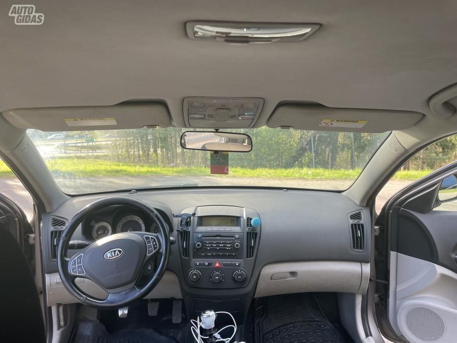 Kia Ceed 2007 Viļņa, ar dzinēja tilpumu 1.60 L un nobraukumu 340 tūkst. km par 1450 €, foto 11 vietnē AUTOMOTO.COM.LV