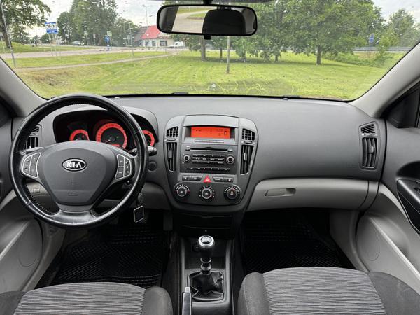 Kia Ceed 2007 Kivieli, ar dzinēja tilpumu 1.40 L un nobraukumu 185 tūkst. km par 1850 €, foto 5 vietnē AUTOMOTO.COM.LV