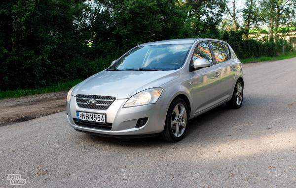 Kia Ceed 2007 Ukmergė, ar dzinēja tilpumu 1.60 L un nobraukumu 309 tūkst. km par 1500 €, foto 3 vietnē AUTOMOTO.COM.LV