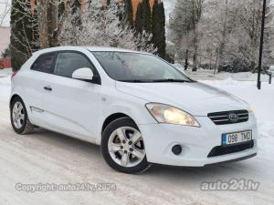Kia Ceed 2008 in Tartu, with an engine capacity of 1.40 L and mileage of 210 thousand km for 1699 €, photo 3 on AUTOMOTO.COM.LV