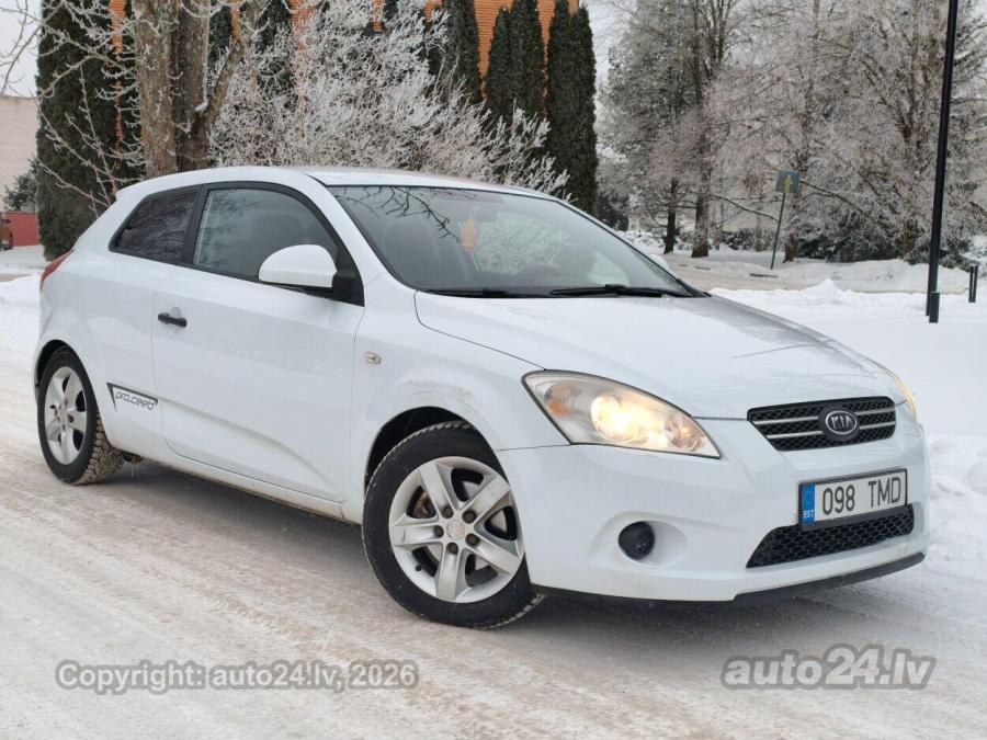 Kia Ceed 2008 in Tartu, with an engine capacity of 1.40 L and mileage of 210 thousand km for 1699 €, photo 3 on AUTOMOTO.COM.LV