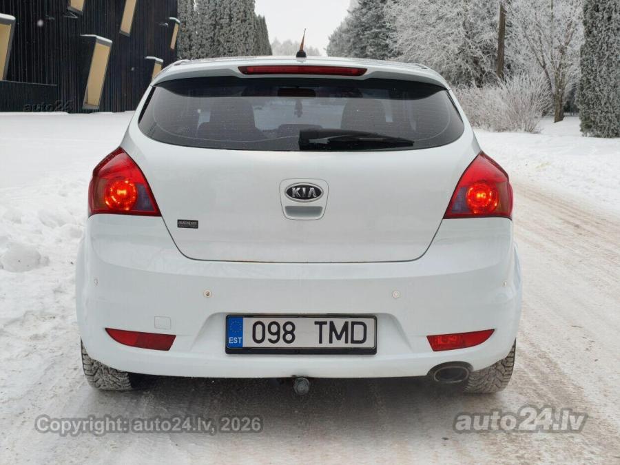 Kia Ceed 2008 in Tartu, with an engine capacity of 1.40 L and mileage of 210 thousand km for 1699 €, photo 5 on AUTOMOTO.COM.LV