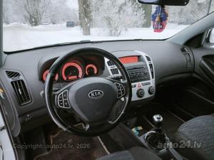 Kia Ceed 2008 in Tartu, with an engine capacity of 1.40 L and mileage of 210 thousand km for 1699 €, photo 10 on AUTOMOTO.COM.LV