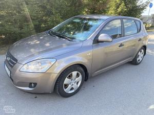 Kia Ceed 2008 in Kaunas, with an engine capacity of 1.40 L and mileage of 250 thousand km for 1500 €, photo 3 on AUTOMOTO.COM.LV