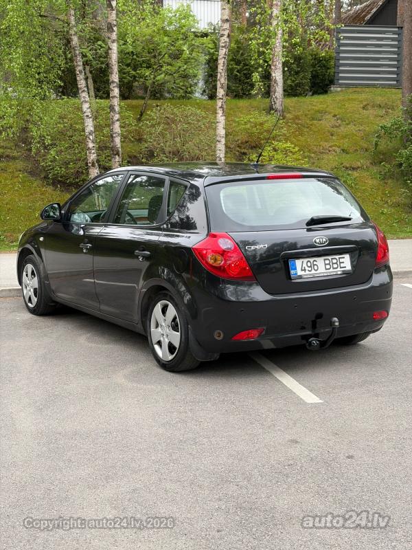 Kia Ceed 2008 in Tallinn, with an engine capacity of 1.40 L and mileage of 180 thousand km for 999 €, photo 4 on AUTOMOTO.COM.LV