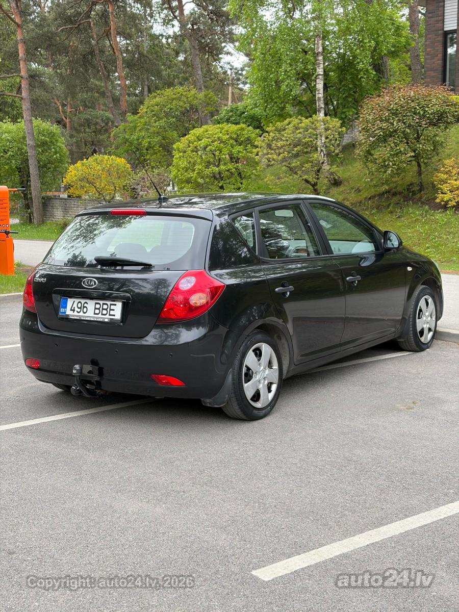 Kia Ceed 2008 in Tallinn, with an engine capacity of 1.40 L and mileage of 180 thousand km for 999 €, photo 7 on AUTOMOTO.COM.LV