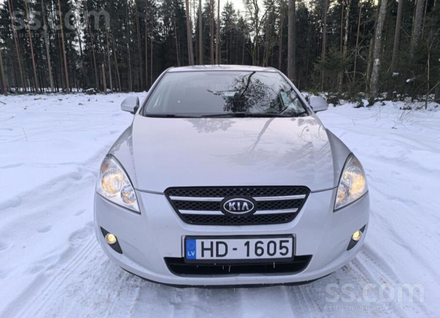 Kia Ceed 2008 Rīga, ar dzinēja tilpumu 1.40 L un nobraukumu 176 tūkst. km par 2000 €, foto 8 vietnē AUTOMOTO.COM.LV