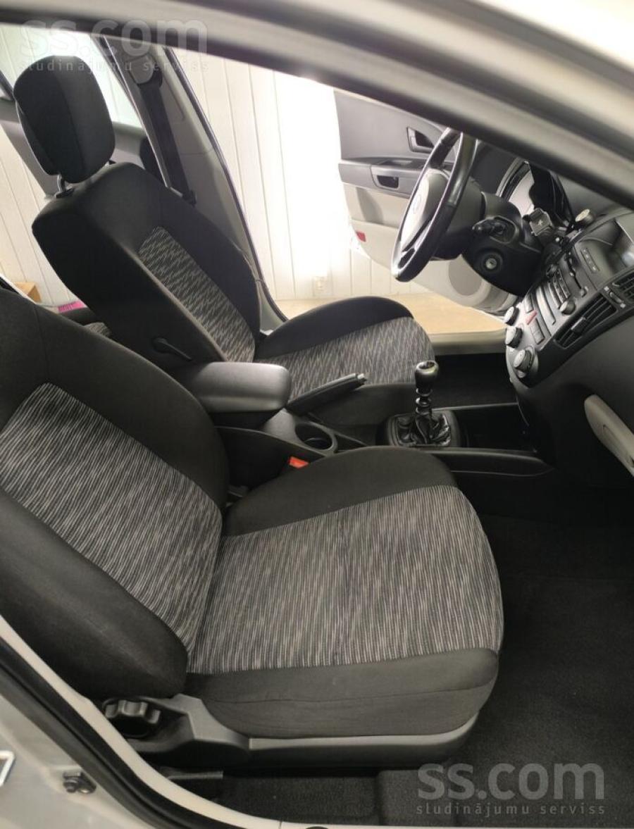 Kia Ceed 2008 Rīga, ar dzinēja tilpumu 1.40 L un nobraukumu 176 tūkst. km par 2000 €, foto 15 vietnē AUTOMOTO.COM.LV