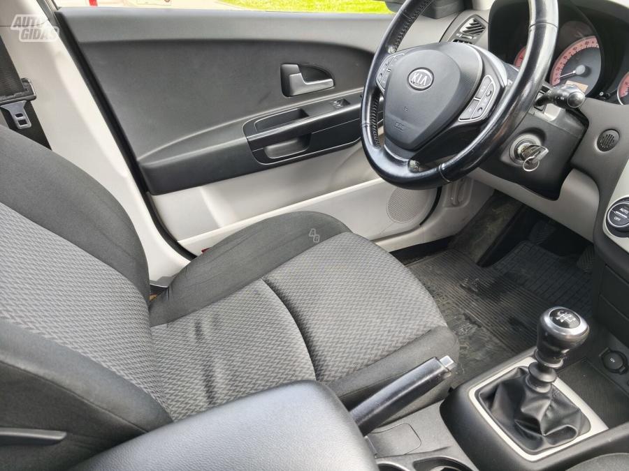 Kia Ceed 2008 in Kaunas, with an engine capacity of 1.60 L and mileage of 270 thousand km for 650 €, photo 10 on AUTOMOTO.COM.LV