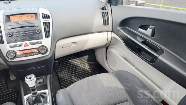 Kia Ceed 2008 Rīga, ar dzinēja tilpumu 1.60 L un nobraukumu 314 tūkst. km par 450 €, foto 6 vietnē AUTOMOTO.COM.LV
