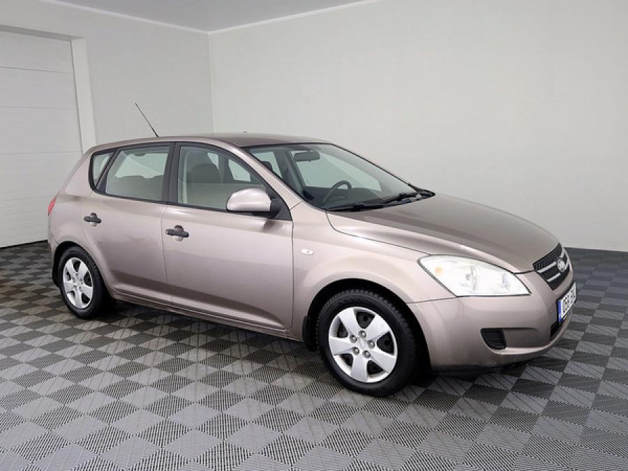 Киа Сид 2008 в Таллин, объемом двигателя 1.60 л и пробегом 222 тыс. км за 1799 €, фото 1 на AUTOMOTO.COM.LV