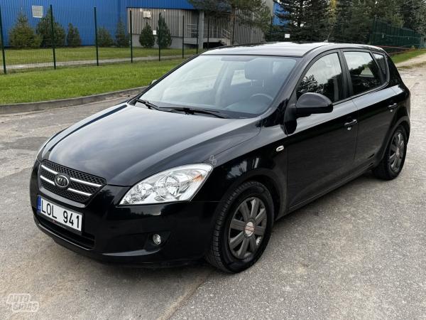 Киа Сид 2008 в Шяуляй, объемом двигателя 1.60 л и пробегом 273 тыс. км за 1550 €, фото 1 на AUTOMOTO.COM.LV
