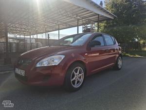 Kia Ceed 2009 in Ariogala, with an engine capacity of 1.60 L and mileage of 205 thousand km for 1550 €, photo  on AUTOMOTO.COM.LV