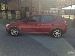 Kia Ceed 2009 in Ariogala, with an engine capacity of 1.60 L and mileage of 205 thousand km for 1550 €, photo 9 on AUTOMOTO.COM.LV