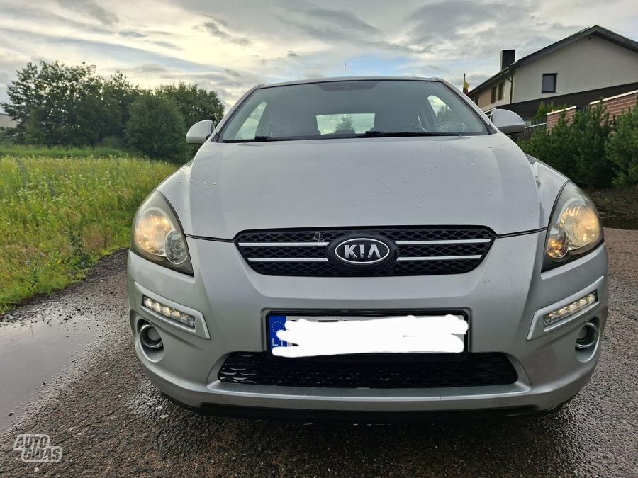 Kia Ceed 2010 Viļņa, ar dzinēja tilpumu 1.60 L un nobraukumu 245 tūkst. km par 2499 €, foto 6 vietnē AUTOMOTO.COM.LV