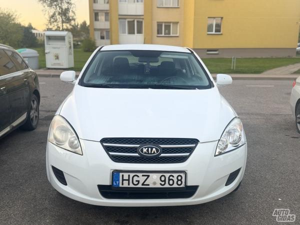 Киа Сид 2010 в Шальчининкай, объемом двигателя 1.40 л и пробегом 220 тыс. км за 750 €, фото 3 на AUTOMOTO.COM.LV