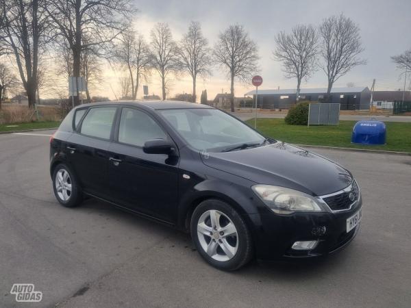 Kia Ceed 2011 Tauragė, ar dzinēja tilpumu 1.60 L un nobraukumu 120 tūkst. km par 1550 €, foto 10 vietnē AUTOMOTO.COM.LV