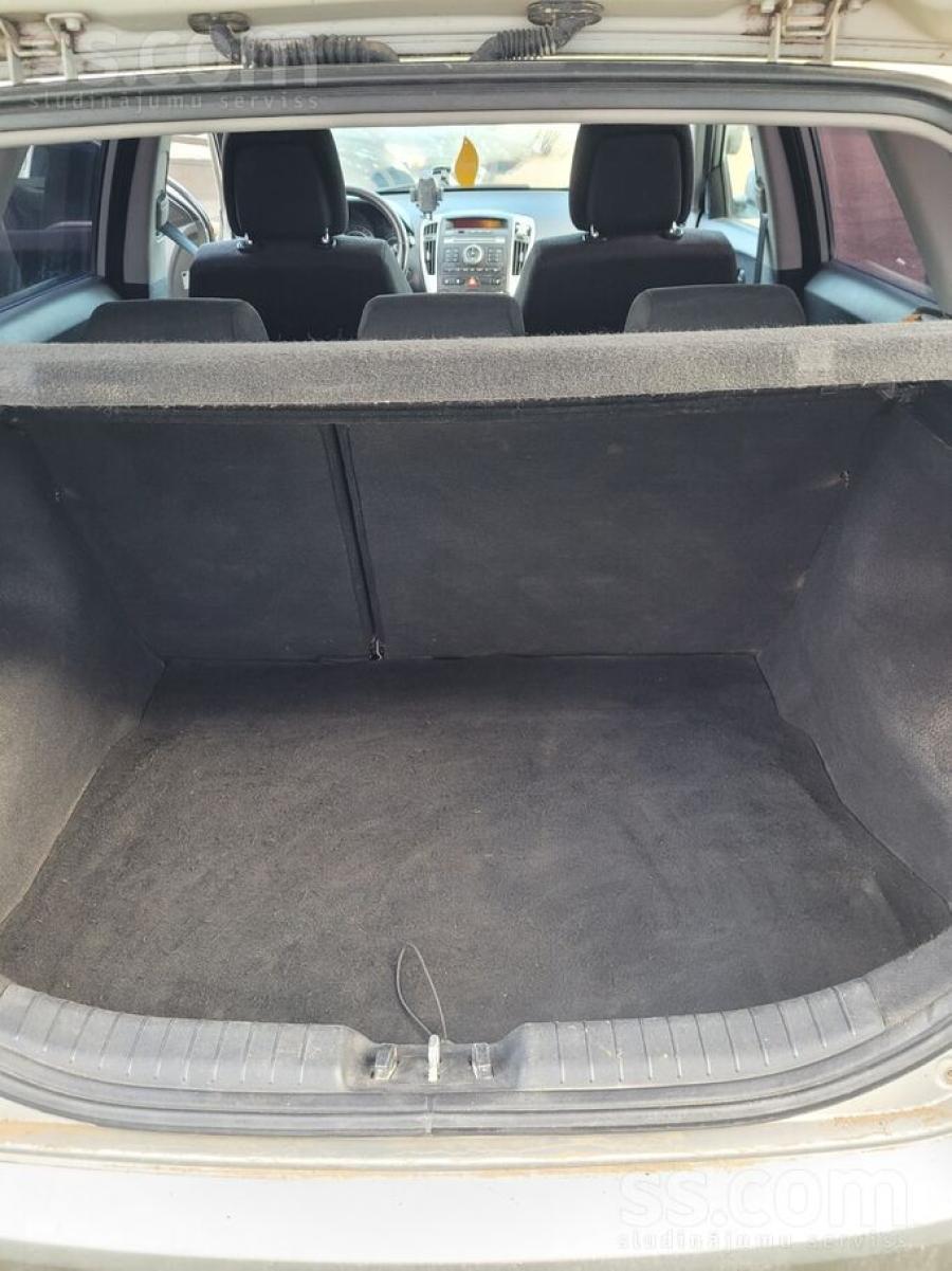 Kia Ceed 2011 Rēzekne, ar dzinēja tilpumu 1.60 L un nobraukumu 311 tūkst. km par 1800 €, foto 6 vietnē AUTOMOTO.COM.LV