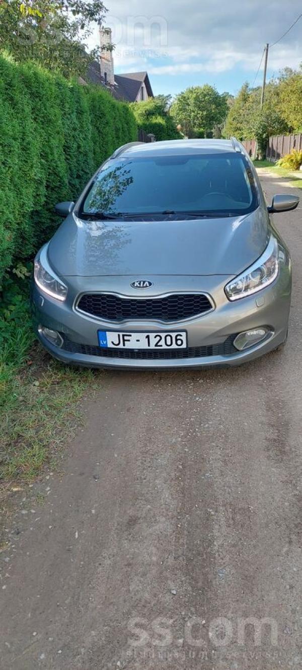 Kia Ceed 2013 Rīga, ar dzinēja tilpumu 1.60 L un nobraukumu 256 tūkst. km par 4500 €, foto 4 vietnē AUTOMOTO.COM.LV