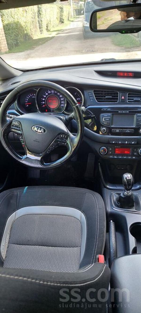 Kia Ceed 2013 Rīga, ar dzinēja tilpumu 1.60 L un nobraukumu 256 tūkst. km par 4500 €, foto 7 vietnē AUTOMOTO.COM.LV
