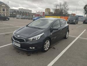 Kia Ceed 2013 in Kaunas, with an engine capacity of 1.60 L and mileage of 234 thousand km for 4500 €, photo 3 on AUTOMOTO.COM.LV