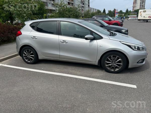 Киа Сид 2013 в Рига, объемом двигателя 1.60 л и пробегом 200 тыс. км за 3200 €, фото 7 на AUTOMOTO.COM.LV