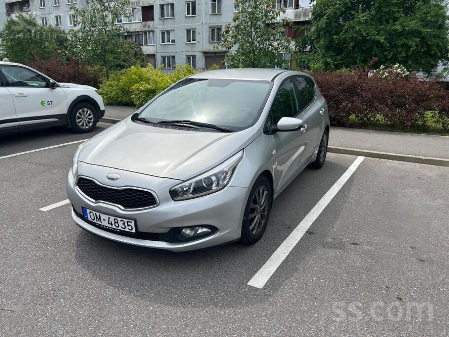 Kia Ceed 2013 Rīga, ar dzinēja tilpumu 1.60 L un nobraukumu 200 tūkst. km par 3200 €, foto 12 vietnē AUTOMOTO.COM.LV