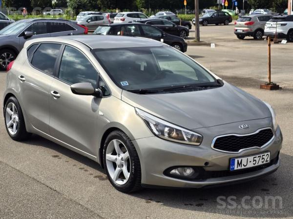 Kia Ceed 2013 Rīga, ar dzinēja tilpumu 1.60 L un nobraukumu 0 tūkst. km par 2290 €, foto 1 vietnē AUTOMOTO.COM.LV