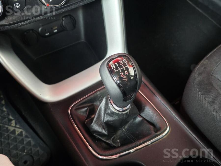 Kia Ceed 2013 Rīga, ar dzinēja tilpumu 1.60 L un nobraukumu 0 tūkst. km par 2290 €, foto 14 vietnē AUTOMOTO.COM.LV