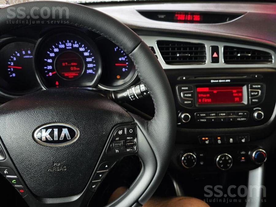 Kia Ceed 2013 Rīga, ar dzinēja tilpumu 1.60 L un nobraukumu 0 tūkst. km par 2290 €, foto 18 vietnē AUTOMOTO.COM.LV