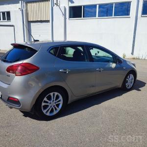 Kia Ceed 2014 Rīga, ar dzinēja tilpumu 1.60 L un nobraukumu 280 tūkst. km par 3750 €, foto 3 vietnē AUTOMOTO.COM.LV