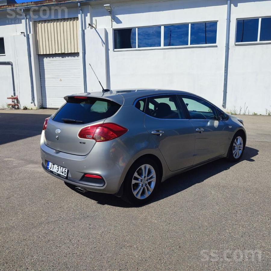 Kia Ceed 2014 Rīga, ar dzinēja tilpumu 1.60 L un nobraukumu 280 tūkst. km par 3750 €, foto 5 vietnē AUTOMOTO.COM.LV