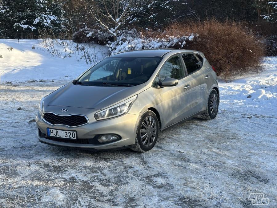 Kia Ceed 2014 Viļņa, ar dzinēja tilpumu 1.40 L un nobraukumu 315 tūkst. km par 3250 €, foto 2 vietnē AUTOMOTO.COM.LV