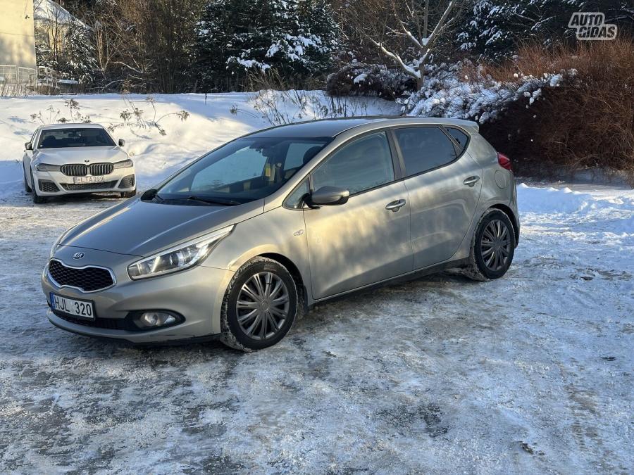 Kia Ceed 2014 Viļņa, ar dzinēja tilpumu 1.40 L un nobraukumu 315 tūkst. km par 3250 €, foto 3 vietnē AUTOMOTO.COM.LV