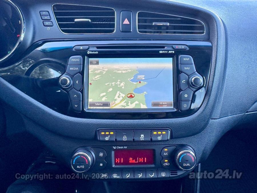 Kia Ceed 2015 in Tallinn, with an engine capacity of 1.60 L and mileage of 110 thousand km for 6500 €, photo 9 on AUTOMOTO.COM.LV