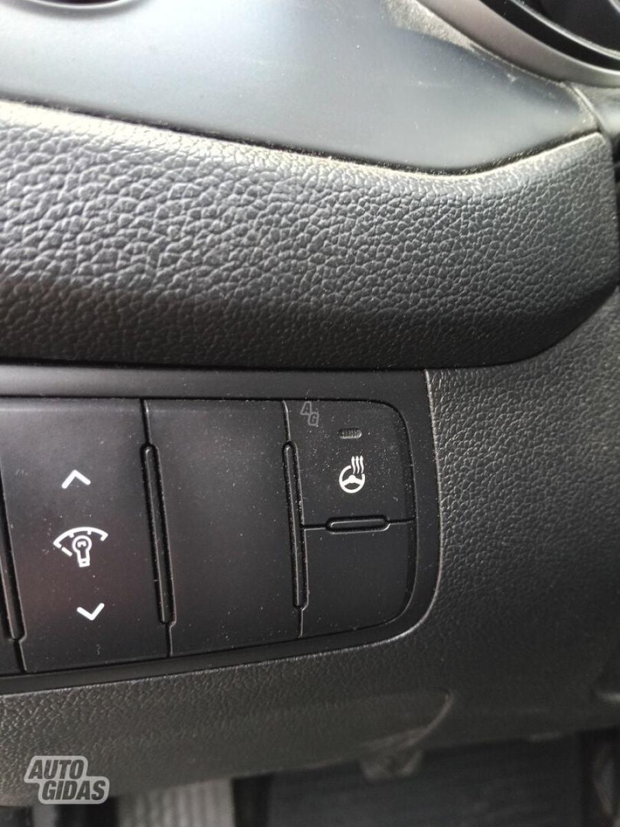 Kia Ceed 2015 in Akmene, with an engine capacity of 1.50 L and mileage of 247 thousand km for 3950 €, photo 12 on AUTOMOTO.COM.LV