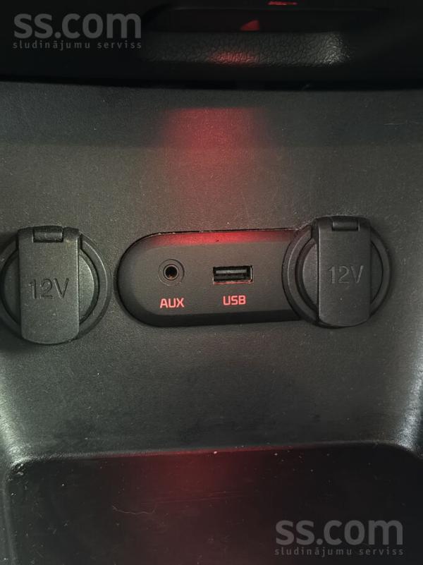 Kia Ceed 2015 Rīga, ar dzinēja tilpumu 1.60 L un nobraukumu 175 tūkst. km par 3150 €, foto 9 vietnē AUTOMOTO.COM.LV