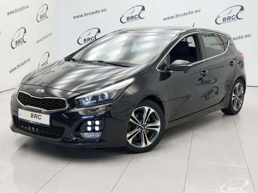 Kia Ceed 2015 in Vilnius, with an engine capacity of 1.58 L and mileage of 308 thousand km for 5500 €, photo 1 on AUTOMOTO.COM.LV
