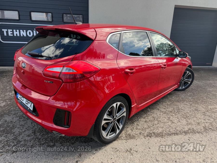 Kia Ceed 2016 in Parnu, with an engine capacity of 1.60 L and mileage of 153 thousand km for 8490 €, photo 9 on AUTOMOTO.COM.LV