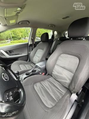 Kia Ceed 2016 Viļņa, ar dzinēja tilpumu 1.60 L un nobraukumu 166 tūkst. km par 5200 €, foto 14 vietnē AUTOMOTO.COM.LV
