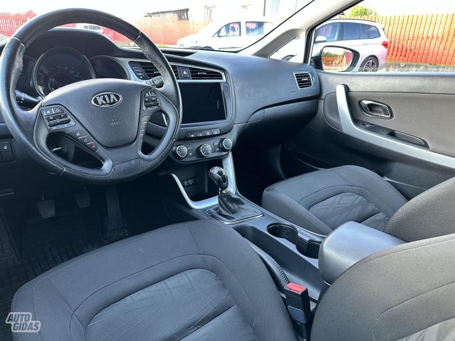 Kia Ceed 2017 in Pabrade, with an engine capacity of 1.40 L and mileage of 182 thousand km for 7100 €, photo 9 on AUTOMOTO.COM.LV