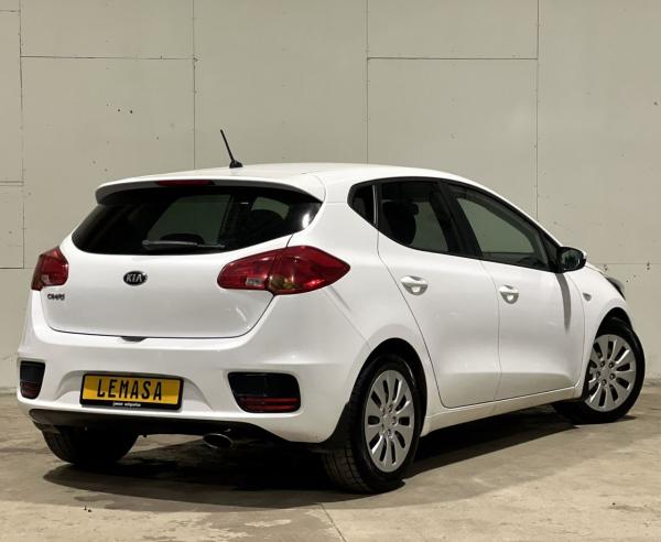 Kia Ceed 2018 in Klaipeda, with an engine capacity of 0.00 L and mileage of 203 thousand km for 7700 €, photo 3 on AUTOMOTO.COM.LV