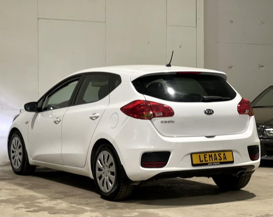 Kia Ceed 2018 in Klaipeda, with an engine capacity of 0.00 L and mileage of 203 thousand km for 7700 €, photo 5 on AUTOMOTO.COM.LV