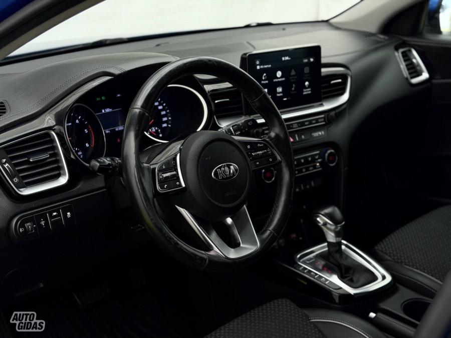 Kia Ceed 2018 in Avizieniai, with an engine capacity of 1.60 L and mileage of 161 thousand km for 9950 €, photo 10 on AUTOMOTO.COM.LV