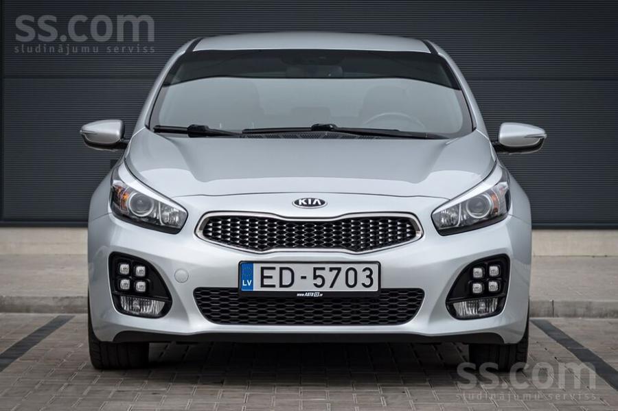 Kia Ceed 2018 in Riga, with an engine capacity of 1.60 L and mileage of 129 thousand km for 8750 €, photo 3 on AUTOMOTO.COM.LV