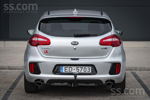 Kia Ceed 2018 in Riga, with an engine capacity of 1.60 L and mileage of 129 thousand km for 8750 €, photo 5 on AUTOMOTO.COM.LV